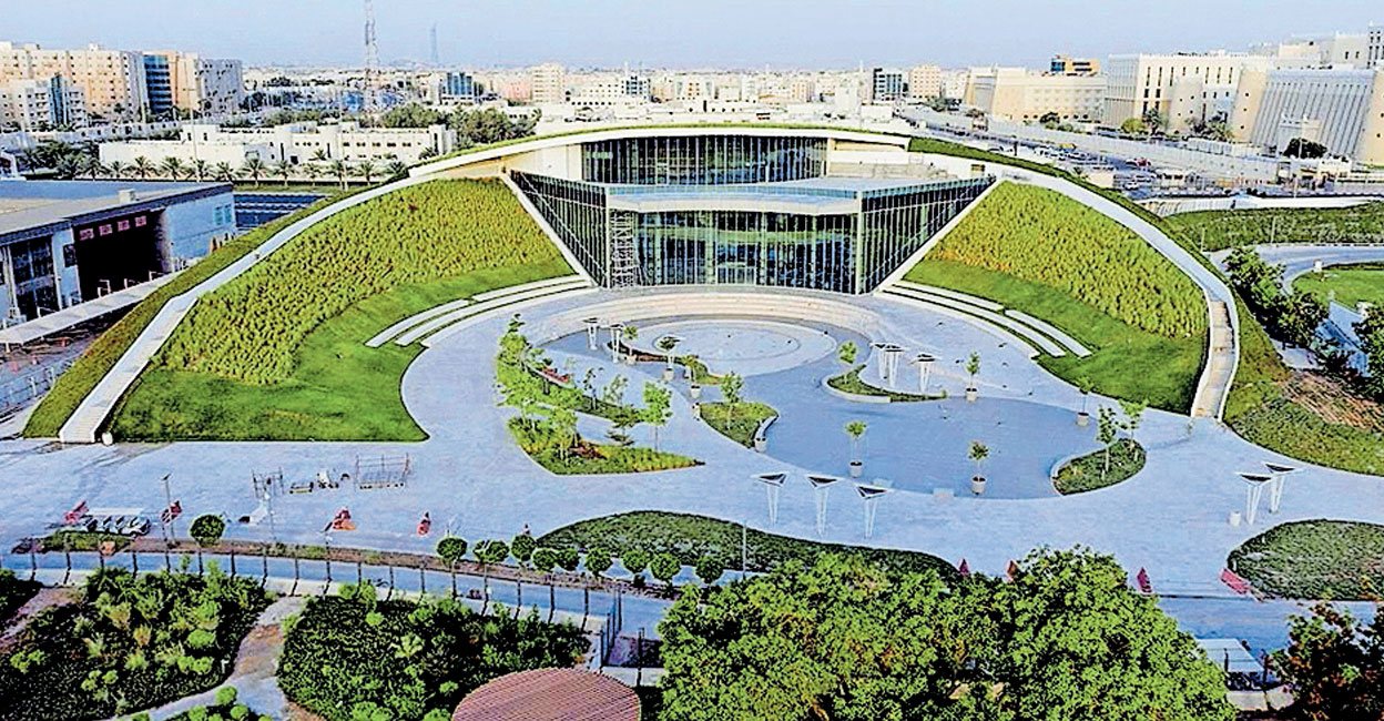 ലോക റെക്കോർഡിട്ട് കൂറ്റൻ ഹരിത മേൽക്കൂര - Expo Doha building | Guinness ...
