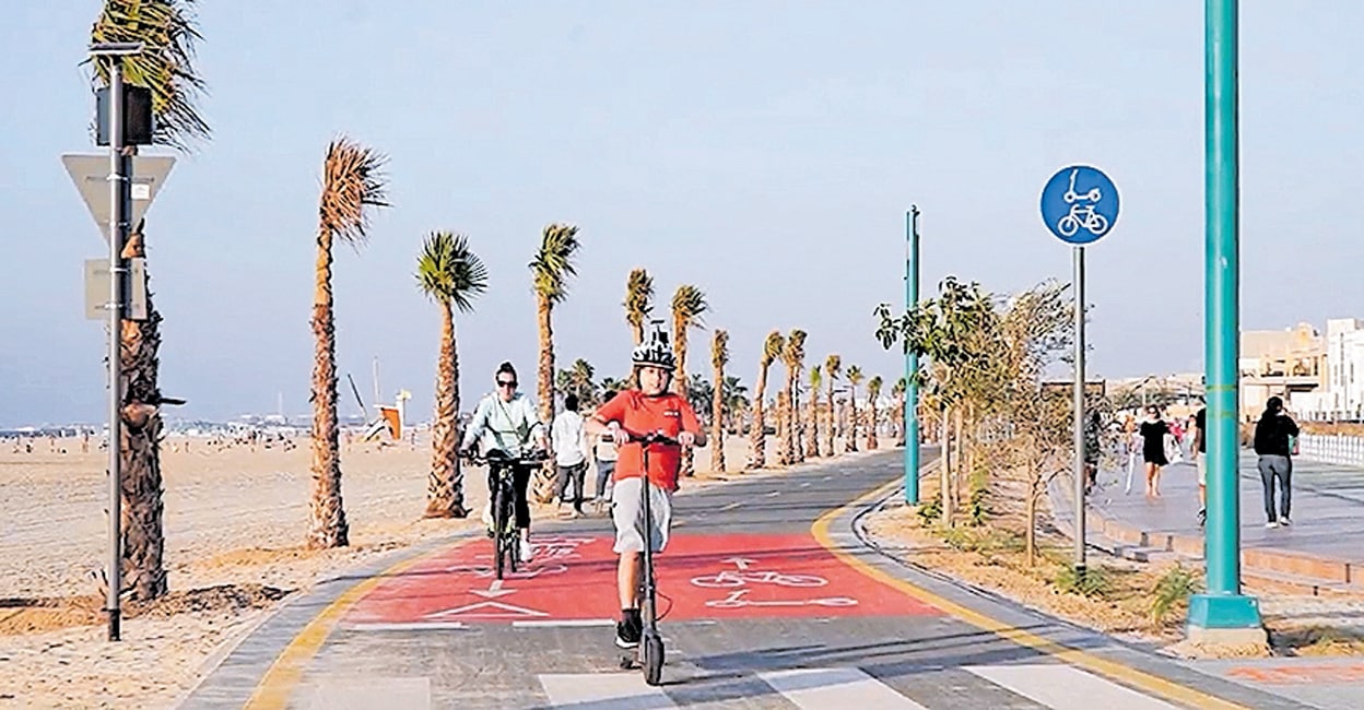 ദുബായിൽ ഹരമായി ഇലക്ട്രിക് സ്കൂട്ടർ -Electric Scooters | Dubai | Global ...