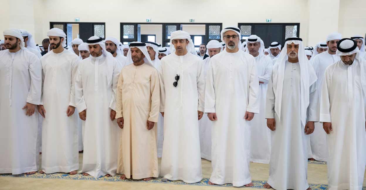 അന്തരിച്ച ഷെയ്ഖ് സയീദ് ബിൻ സായിദിന്റെ കബറടക്കം ഇന്ന് 3 ദിവസം ദു:ഖാചണം ...