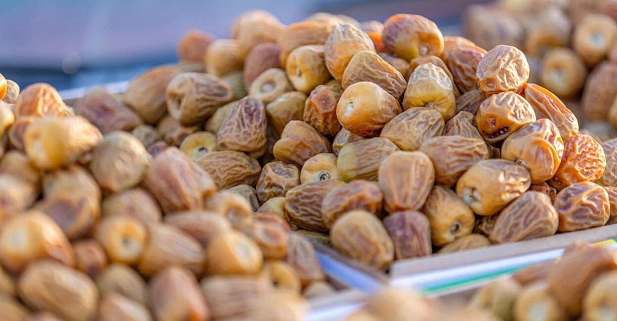 റിയാദിലെ അതീഖയില്‍ രണ്ടാമത് ഈന്തപ്പഴ മേളക്ക് തുടക്കം | Gulf News ...