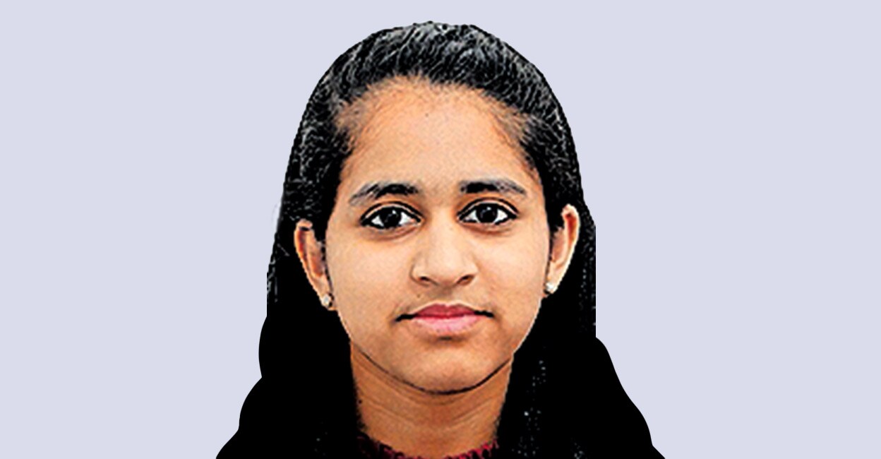 നേരിട്ട് ഗോൾഡൻ വീസ നേടി മലയാളി വിദ്യാർഥിനി - Liana Najeer directly ...