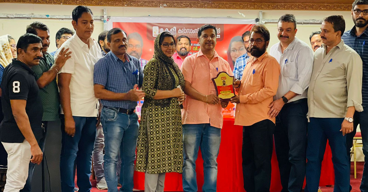 വി.പി.ഉമ്മറിനും, ഫസീല മുള്ളൂർക്കരക്കും കേളി യാത്രയയപ്പ് നൽകി