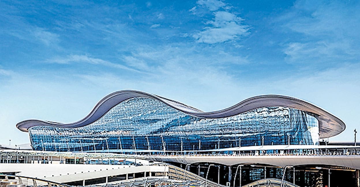 The Midfield Terminal: The World's Largest and Most Impressive Airport ...