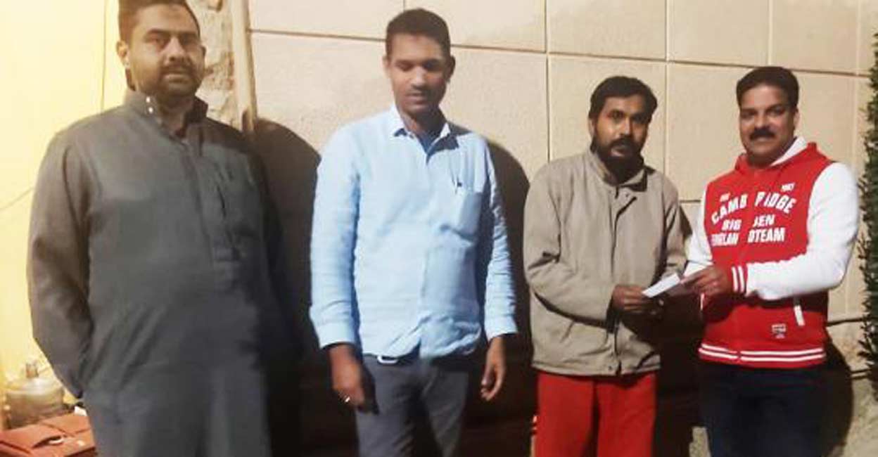 ശമ്പളം ലഭിക്കാതെ ബുദ്ധിമുട്ടിലായ മലയാളി സുമനസുകളുടെ കാരുണ്യത്താ ...