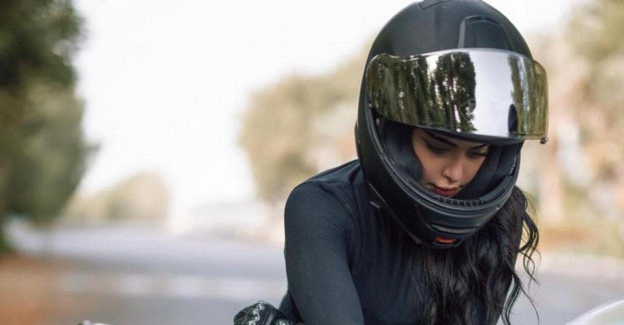 യുഎഇയുടെ നോവായി ഹംദ - Hamda Taryam | Emirati racer | Sharjah Ruler ...