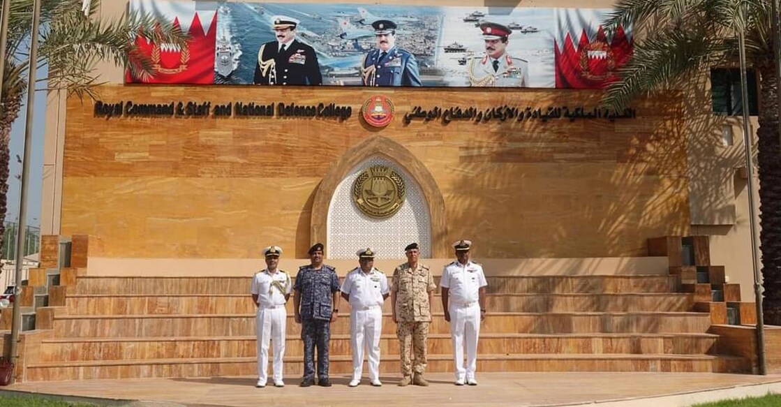 ഇന്ത്യൻ നാവികസേനയുടെ കപ്പലുകൾ ബഹ്‌റൈൻ തീരത്തെത്തി - Indian Navy Ships ...