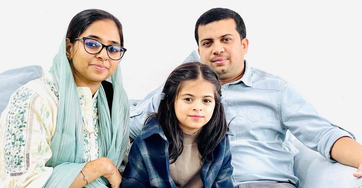 യോഗയിൽ മൂന്ന് റെക്കോർഡുകൾ സ്വന്തമാക്കി മലയാളി ബാലിക – Malayali girl ...