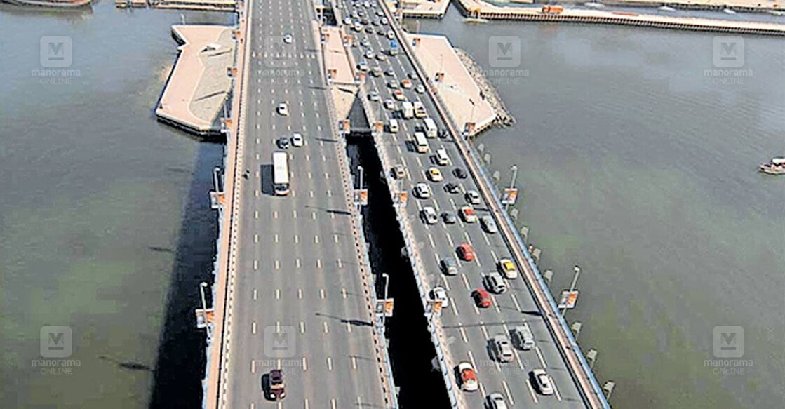 അൽ മക്തൂം പാലം 2025 ജനുവരി 16 വരെ ഭാഗികമായി മാത്രമേ പ്രവ ...