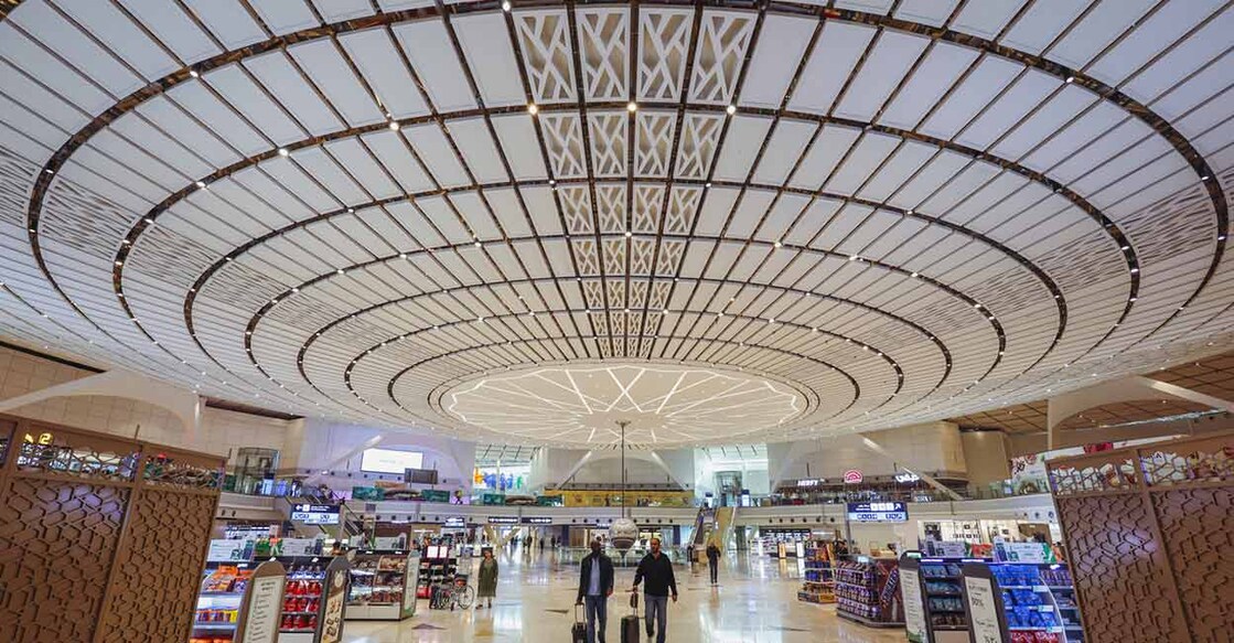 കടന്നു പോയത് 49.1 ദശലക്ഷം യാത്രക്കാർ വിമാനങ്ങൾ 278000 റെക്കോർഡിട്ട് ...