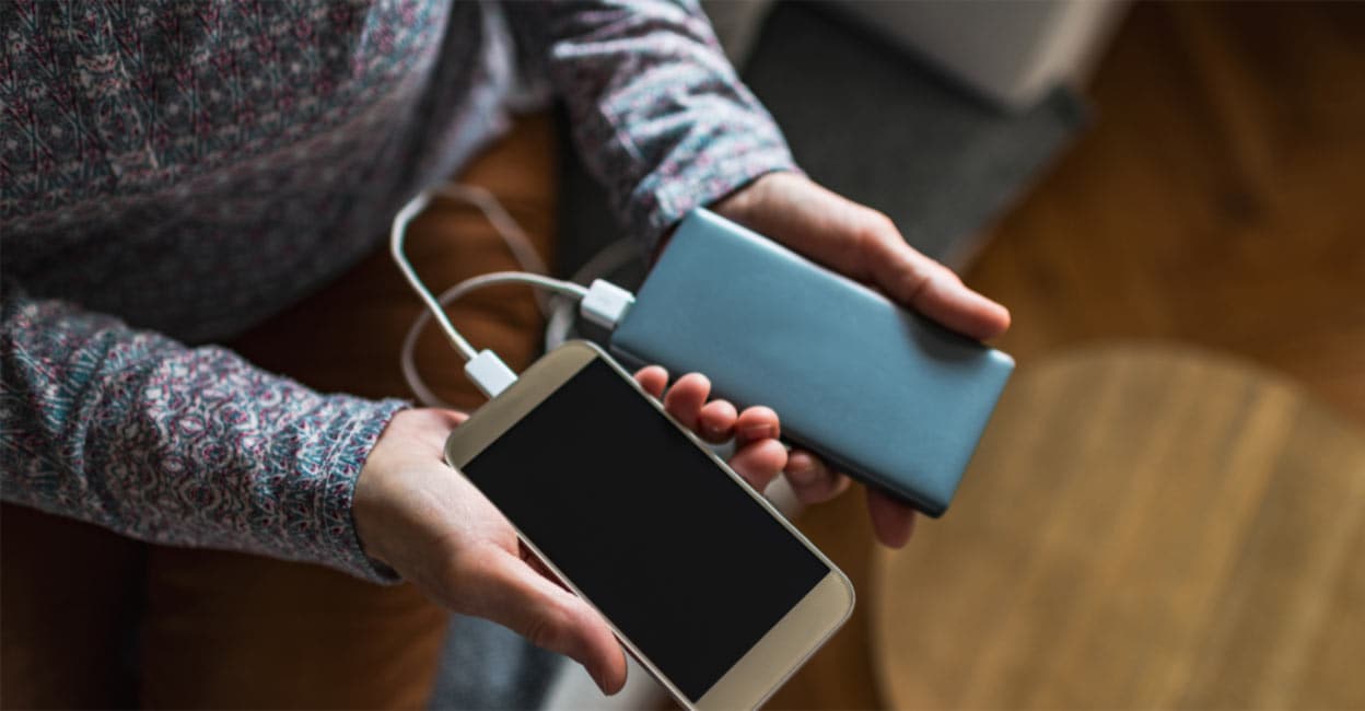 പവർ ബാങ്ക് നിയമം ഇന്ന് പ്രാബല്യത്തിൽ - Power bank rules | UAE power ...