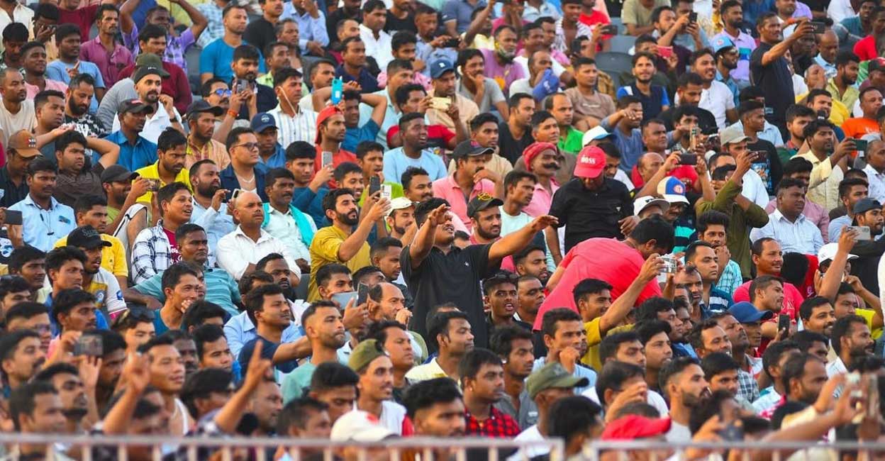 യുഎഇയിൽ പ്രവാസി തൊഴിലാളികൾക്കായി വൻ പുതുവർഷ ആഘോഷം; അണിചേരാൻ ബോളിവുഡ് ...