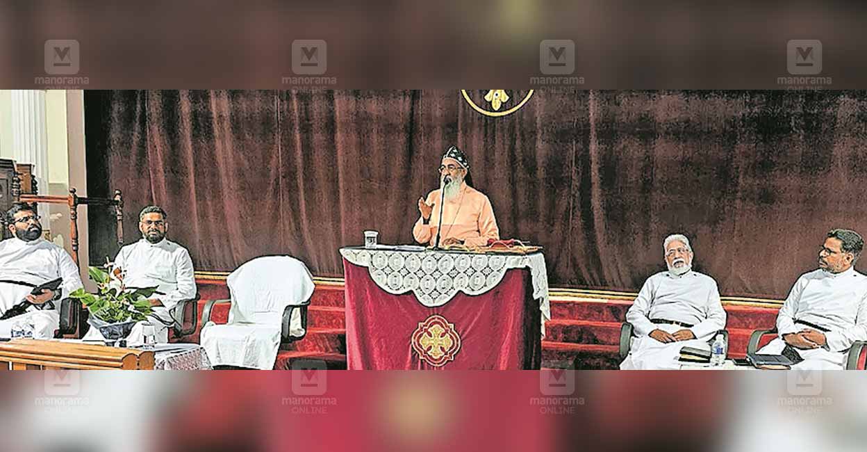 ഉള്ളിലുള്ള ദൈവീക സാന്നിധ്യം പങ്കുവയ്ക്കാൻ കഴിയണം ജോസഫ് മാർ ഇവാനിയോസ് ...