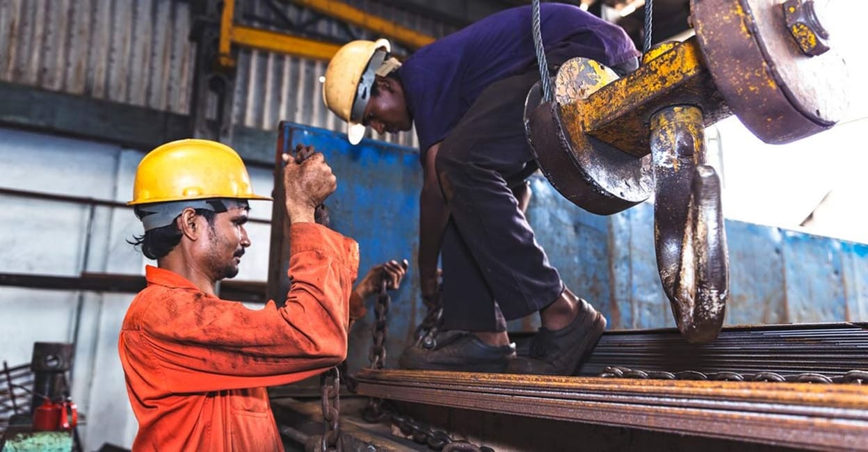 പുതിയ തൊഴിൽ കോഡുകൾ രാജ്യത്ത് പ്രാബല്യത്തിൽ; നടപ്പാക്കുന്നത് പാർലമെന്റ് ...