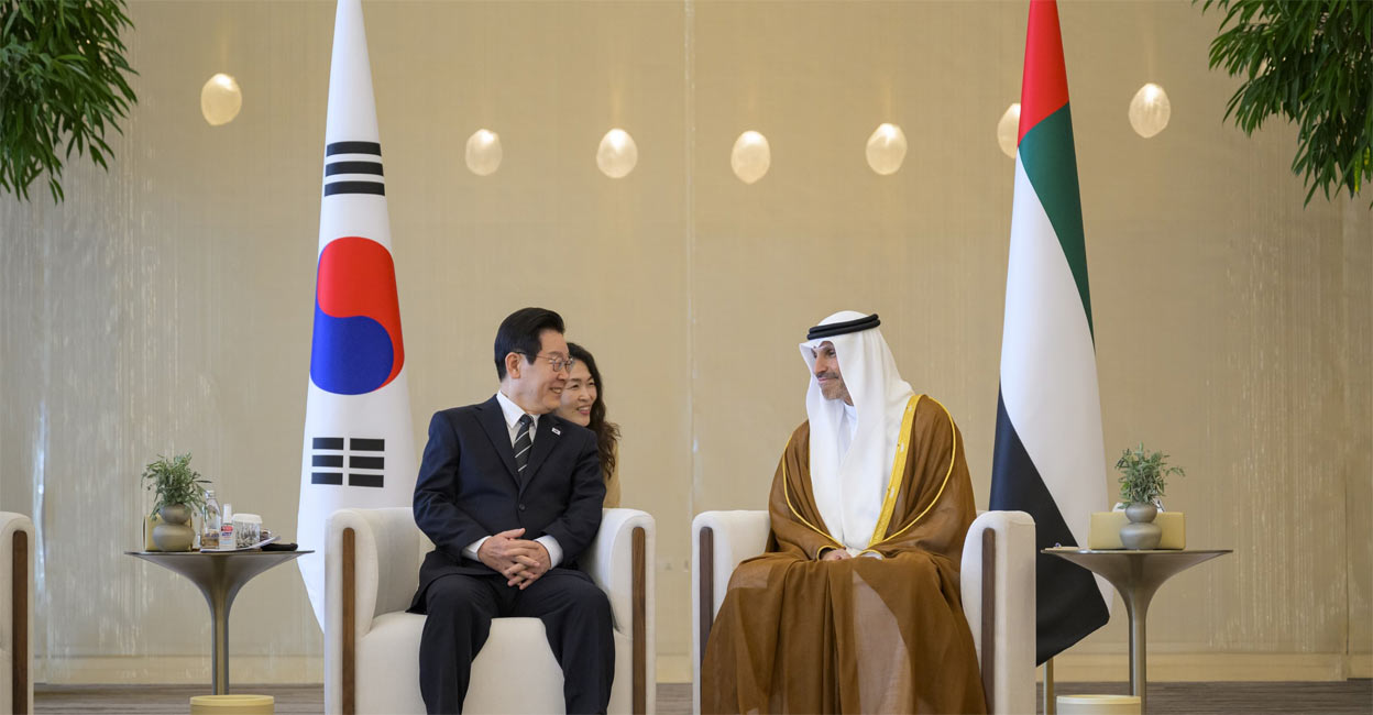 ദക്ഷിണ കൊറിയൻ പ്രസിഡന്റിനെ സ്വീകരിച്ച് യുഎഇ- UAE South Korea relations | Sheikh Mohamed bin ...
