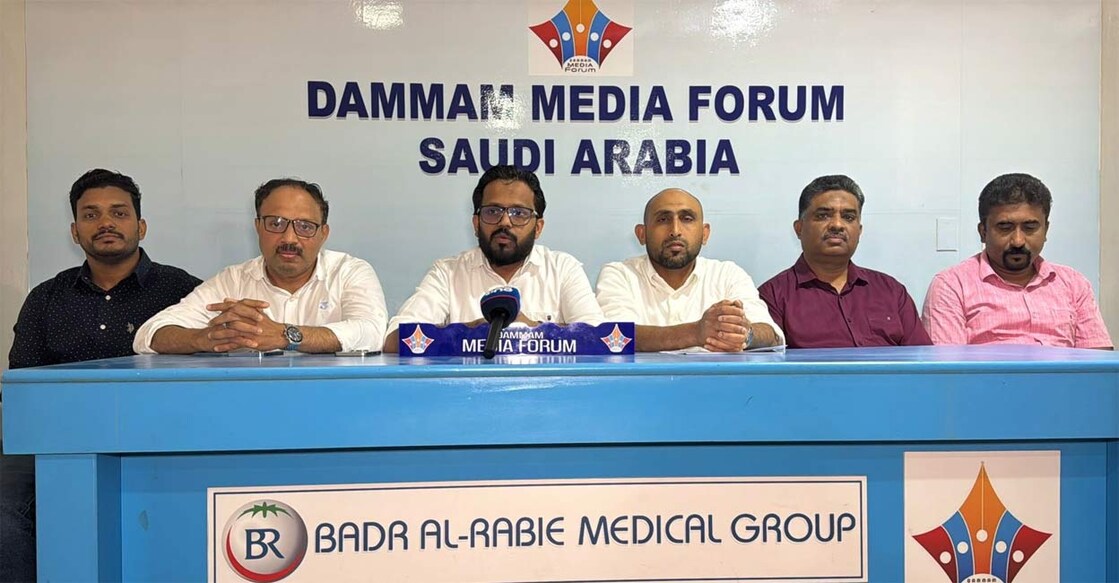 ഭിന്നശേഷിക്കാരായ നിർധനരായ വിശ്വാസികൾക്ക് ഉംറ നിർവ്വഹിക്കാൻ അവസരമൊരുക്കി കെഎംസിസി ദമാം കമ്മറ്റി ...