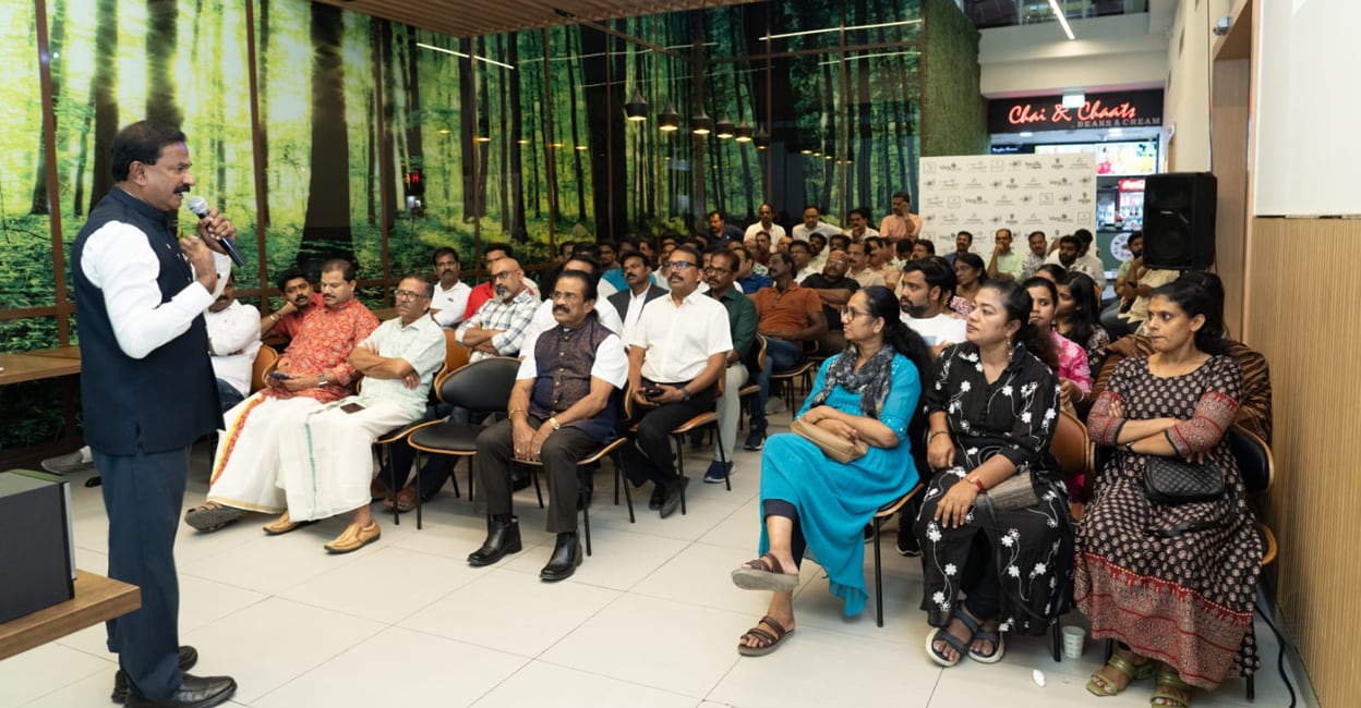 ശാഖ - യൂണിയൻ - എസ്.എൻ.ഡി.പി യോഗം എന്ന ഘടനയിൽ ഏകോപിപ്പിക്കുന്നു - SNDP ...