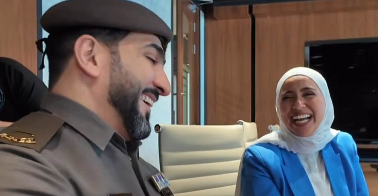 യാത്രക്കാരിയിൽ കണ്ടത് സ്വന്തം ഉമ്മയെ, സ്നേഹം പകരും ദുബായിയുടെ മുഖമായി അബ്ദുല്ല ...