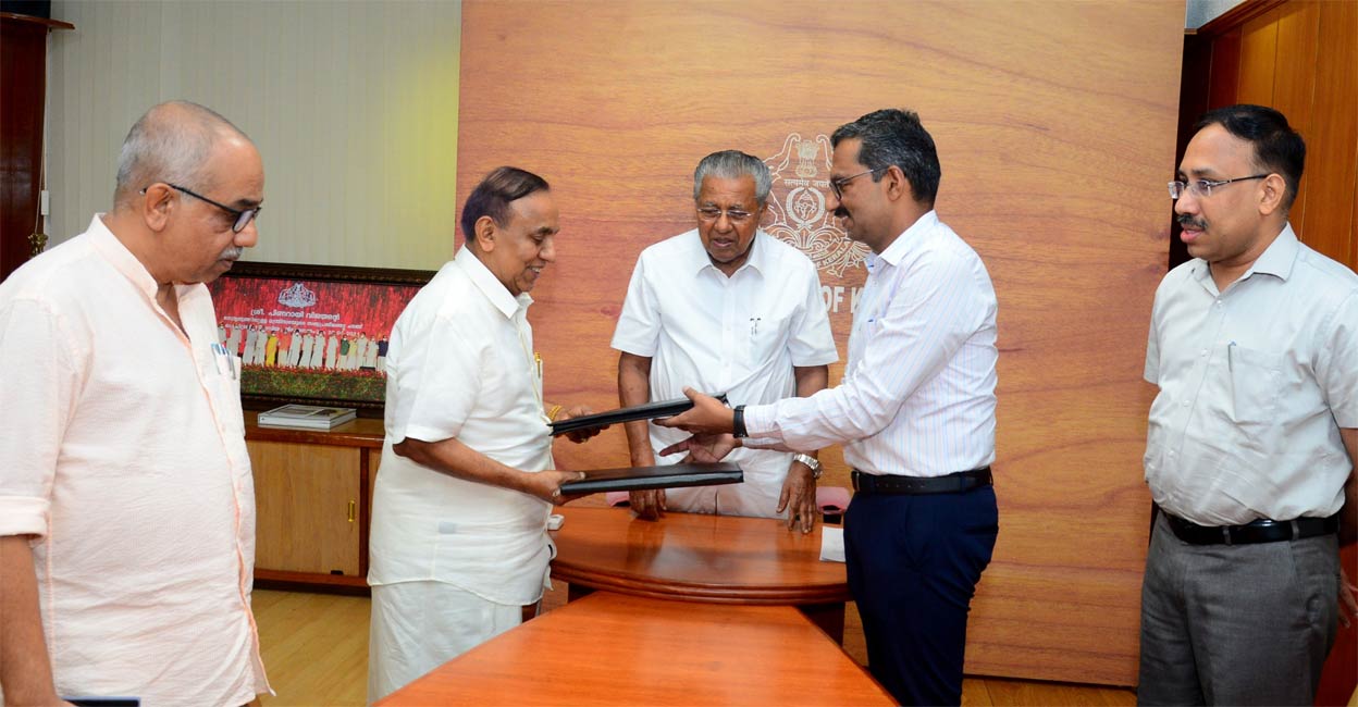 പ്രവാസികളുടെ മക്കള്‍ക്ക് 20 ശതമാനം സ്കോളര്‍ഷിപ്പുകള്‍ രവി പിള്ള ...