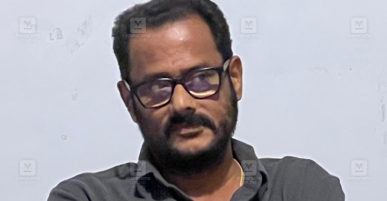 പ്രത്യേകിച്ച് ഏതെങ്കിലും നടനോ നടിയോ വേണമെന്നില്ല മലയാളത്തിൽ ഇന്ന് പല സിനിമകളും വിജയിക്കുന്നു എം ...