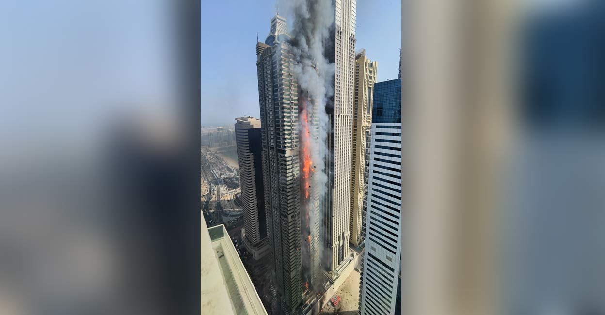 67 നിലകളുള്ള ദുബായ് മറീന പിനാക്കിളിൽ വൻ അഗ്നിബാധ; മുകൾ നിലയിൽ നിന്ന് ...