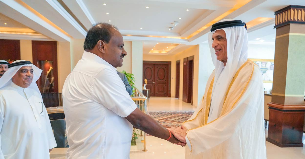 ഷെയ്ഖ് സൗദ് ബിൻ സഖർ അൽ ഖാസിമിയുമായി കേന്ദ്ര സ്റ്റീൽ ഖന വ്യവസായ മന്ത്രി എച്ച് ഡി കുമാരസ്വാമി ച ...