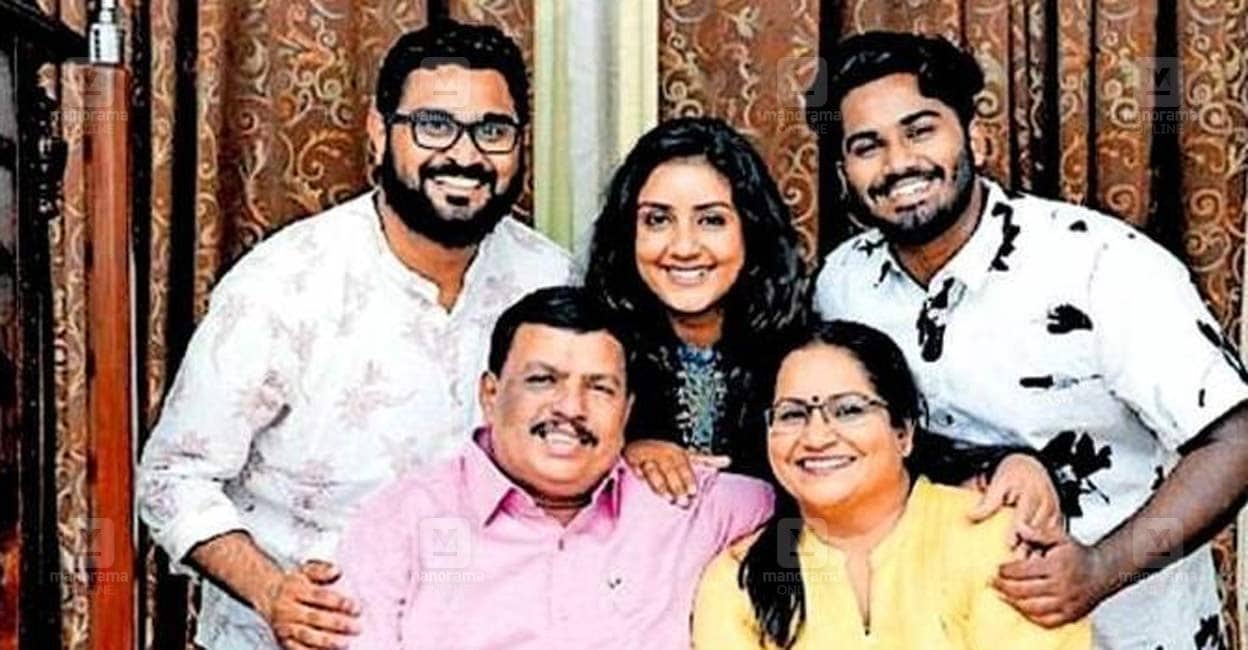 സെയിൽ‌സ് എക്സിക്യൂട്ടീവിൽ ഇന്ന് 700 ദശലക്ഷം വിറ്റുവരവുള്ള കമ്പനി ...