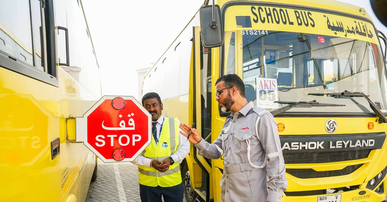 സ്കൂൾ ബസ് യാത്ര ഇനി നീളില്ല സമയം നിജപ്പെടുത്തി മന്ത്രാലയം - UAE school ...