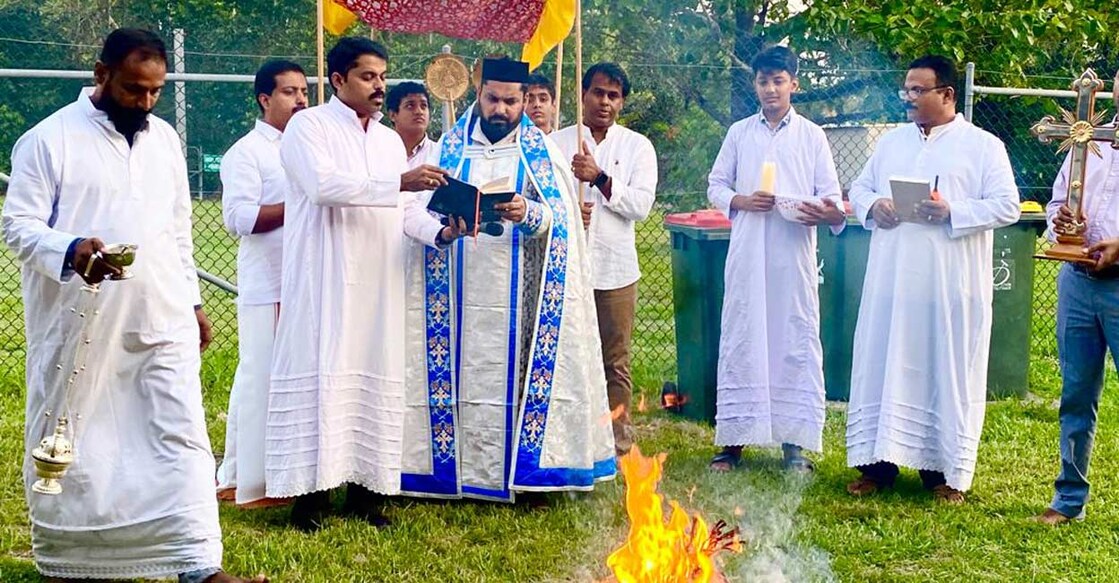 സെന്റ് ജോർജ് ഇന്ത്യൻ ഓർത്തഡോക്സ്‌ പള്ളിയിൽ ‘നക്ഷത്ര സന്ധ്യ’ | Nakshatra ...