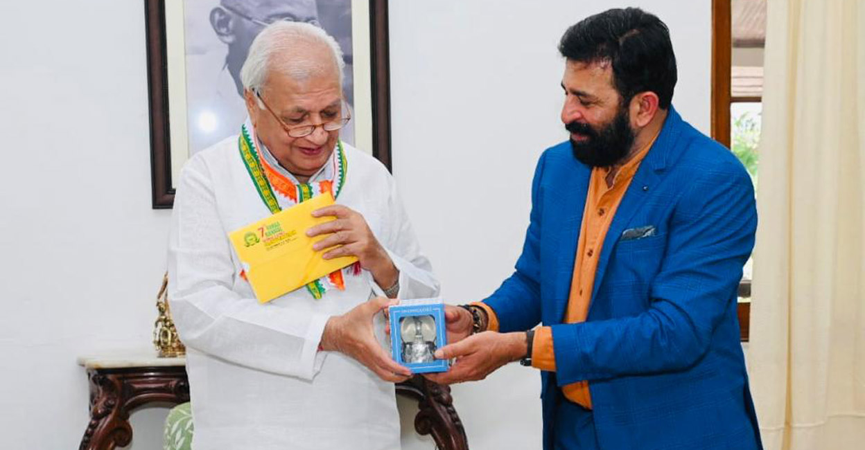 ഗവർണറെ ഫോമാ കൺവൻഷനിലേക്ക് ക്ഷണിച്ചു