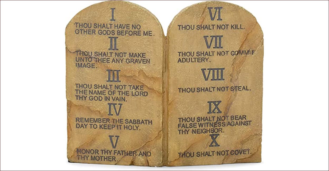 ക്ലാസ് മുറികളിൽ പത്ത് കൽപനകൾ പ്രദർശിപ്പിക്കണം; ബിൽ പാസാക്കി ടെക്‌സസ് ...