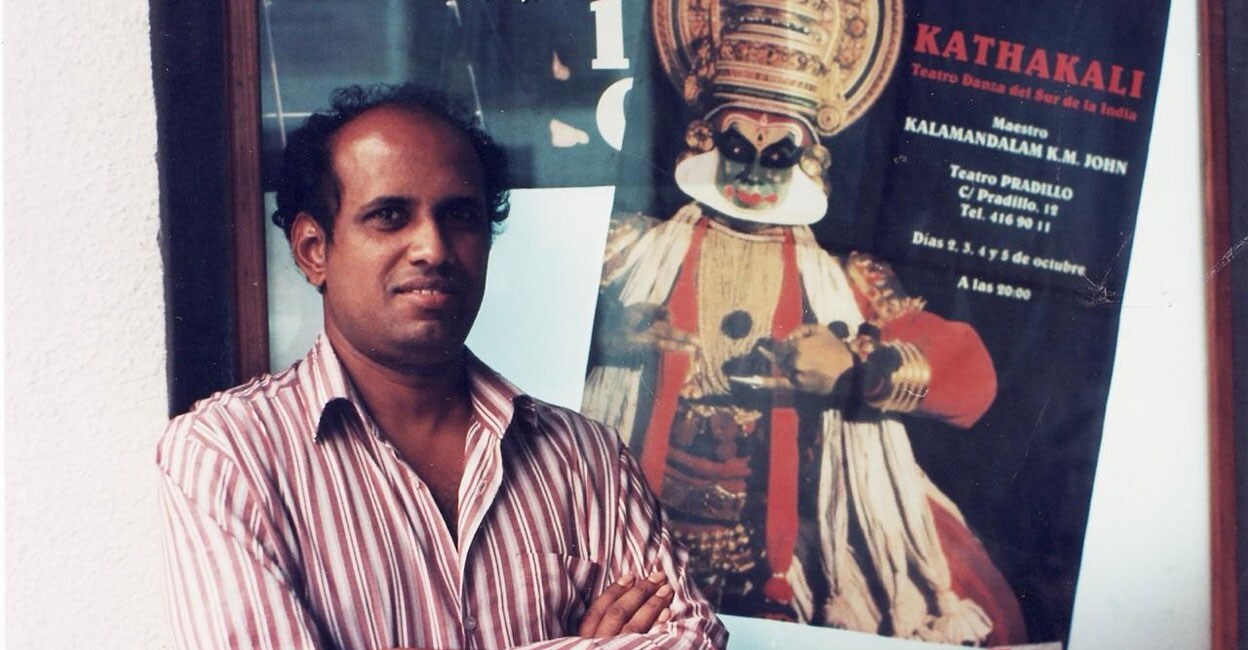 മലയാളിക്ക് അഭിമാനമായി കഥകളി കലാരൂപം ന്യൂയോർക്ക് സിറ്റി തിയേറ്ററിൽ മാ ...