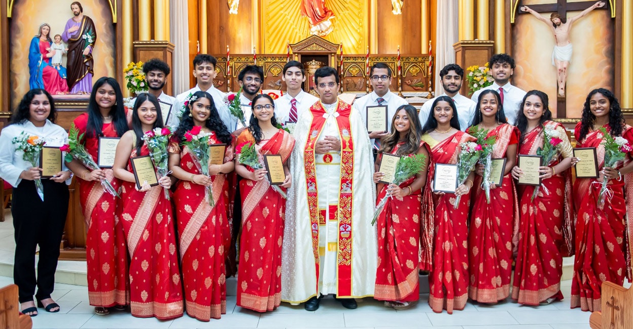 സെന്‍റ് തോമസ് സിറോ മലബാര്‍ കത്തോലിക്കാ ദേവാലയത്തില്‍ ഗ്രാജുവേഷന് ...