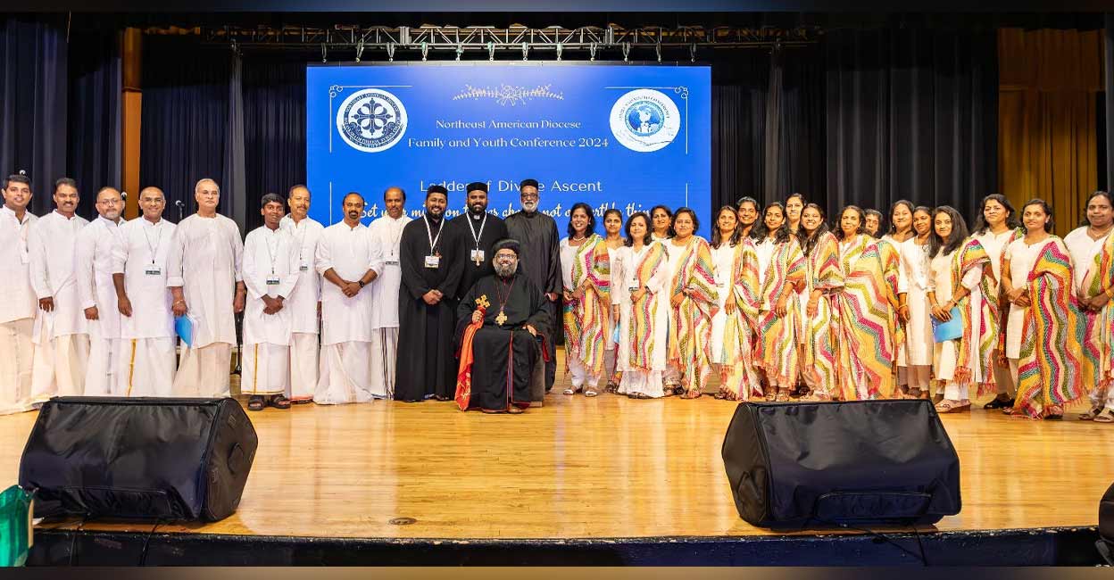 ഫാമിലി ആൻഡ് യൂത്ത് കോൺഫറൻസിൽ മൂന്നാം ദിന ധ്യാനപ്രസംഗങ്ങൾ സംഘടിപ്പിച്ചു ...