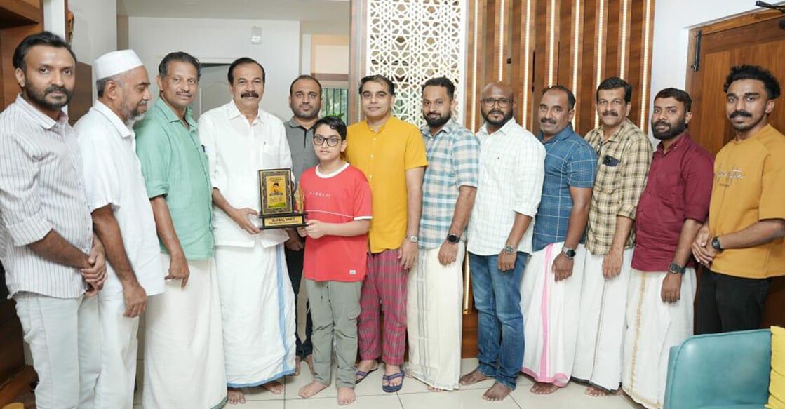 ഷയാൻ ബിൻ ഷഫീറിന് കെഎംസിസിയുടെ സ്നേഹാദരം - Guinness World Record Winner ...