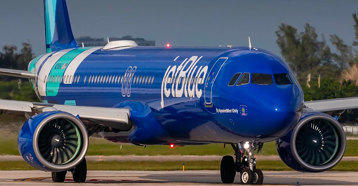 ജെറ്റ്ബ്ലൂ വിമാനത്തിൽ കനത്ത പ്രകമ്പനം; എട്ട് പേർക്ക് പരുക്ക് - JetBlue ...