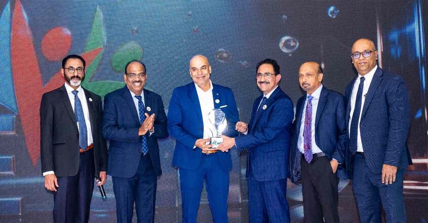 എക്കോ ഫാമിലി നൈറ്റ് പ്രൗഢഗംഭീരമായി ഡോ ബേബി സാം ശാമുവേലിന് ...