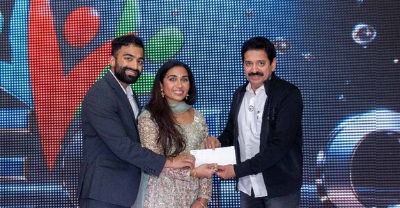 എക്കോ ഫാമിലി നൈറ്റ് പ്രൗഢഗംഭീരമായി ഡോ ബേബി സാം ശാമുവേലിന് ...