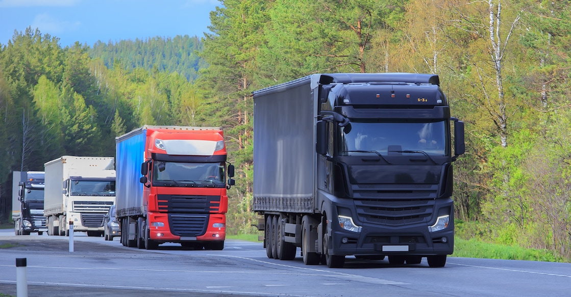 കലിഫോർണിയയിൽ നൂറിലധികം 'അനധികൃത ട്രക്ക് ഡ്രൈവർമാർ അറസ്റ്റിൽ ഓപ്പറേഷ ...