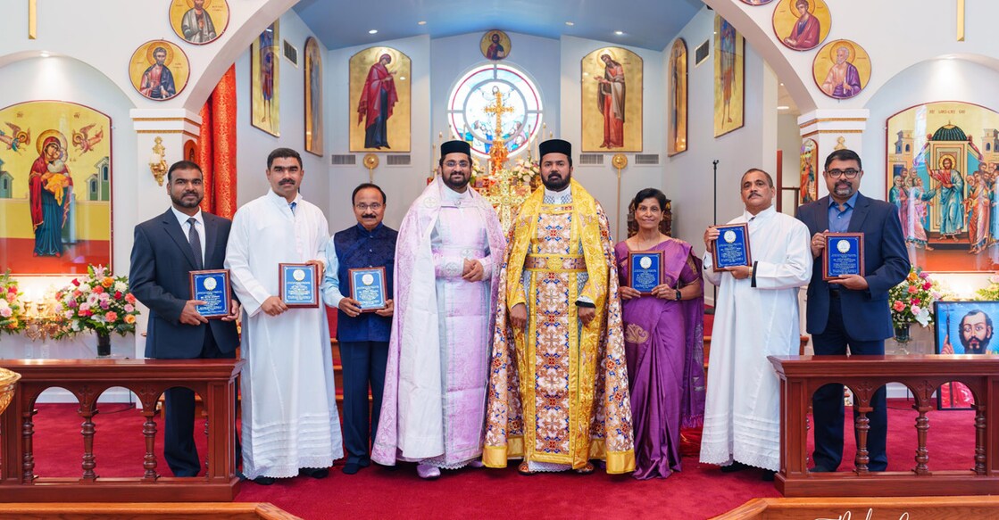 സെന്റ് തോമസ് ഓർത്തഡോക്സ് ഇടവകയിൽ പെരുന്നാളും മുൻ വർഷങ്ങളിലെ ഭാരവാഹികളെ ...