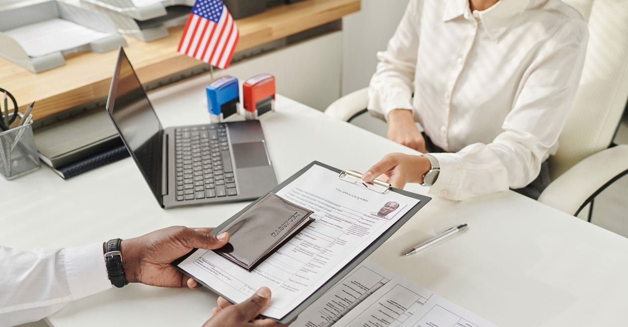 75 രാജ്യങ്ങൾക്ക് യുഎസിന്റെ വീസ വിലക്ക്; 6 ദിവസത്തിനുള്ളിൽ നിലവിൽ വരും ...