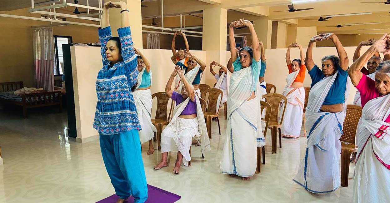 യോഗ നിത്യജീവിതത്തിൽ – Benefits of Yoga | Personal Journey | Health Benefits