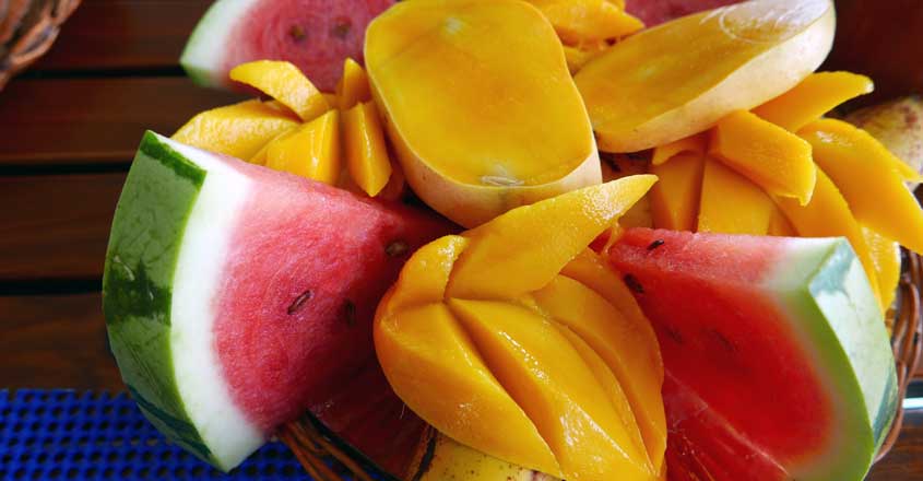 വേനൽക്കാലത്ത് കഴിക്കേണ്ട അഞ്ച് പഴങ്ങൾ | Seasonal foods | Healthy Food ...