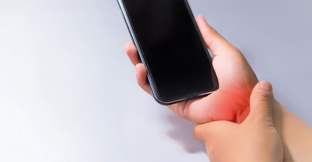 സ്മാർട്ഫോൺ: വേദനയും വ്യായാമപരിഹാരങ്ങളും | Smart Phone | Halth Tips ...