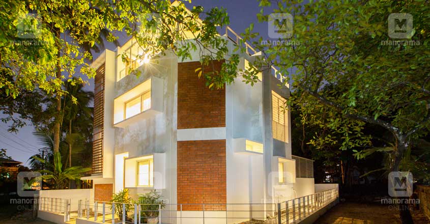 3 സെന്റ് 35 ലക്ഷം; ശരിക്കും അദ്ഭുതമാണ് ഈ വീട്; പ്ലാൻ | 3 cent house ...