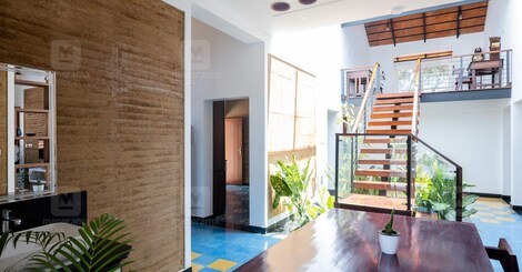 ഇത്രഭംഗിയുള്ള സിംപിൾ വീടോ!: ഇത് കണ്ടവർ ചോദിക്കുന്നു; സൂപ്പർഹിറ്റ്