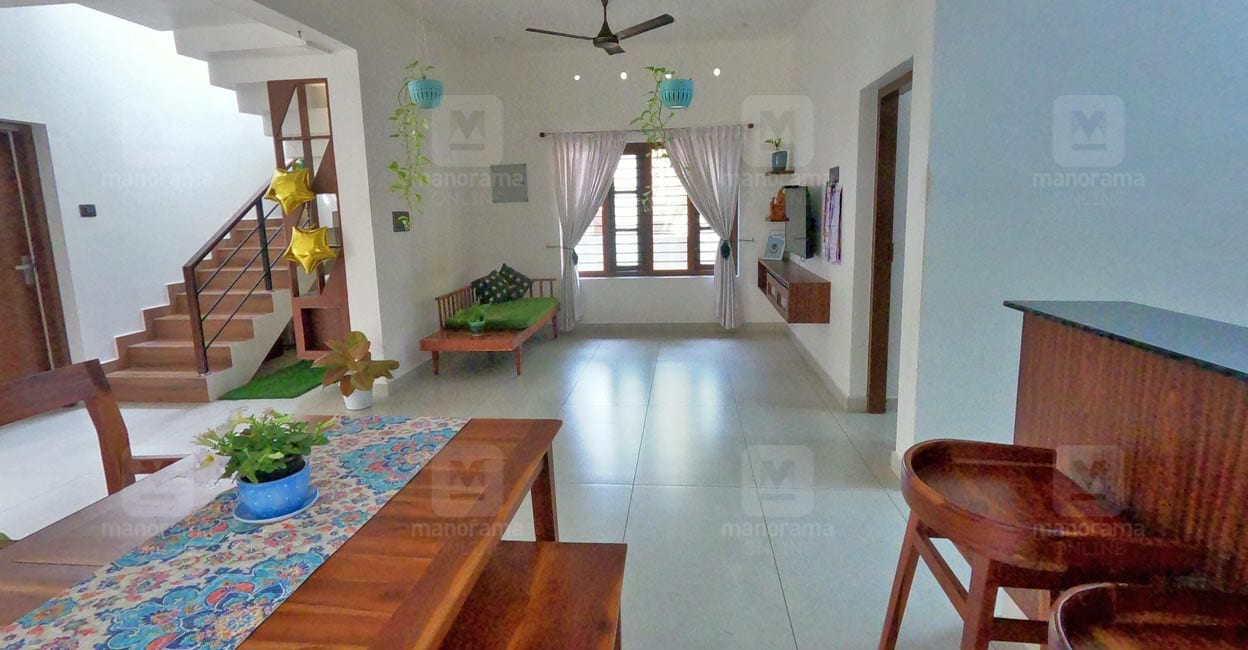 മുടക്കിയ കാശ് മുതലാണ്! അണുകുടുംബത്തിന് പറ്റിയ വീട്; വിഡിയോ