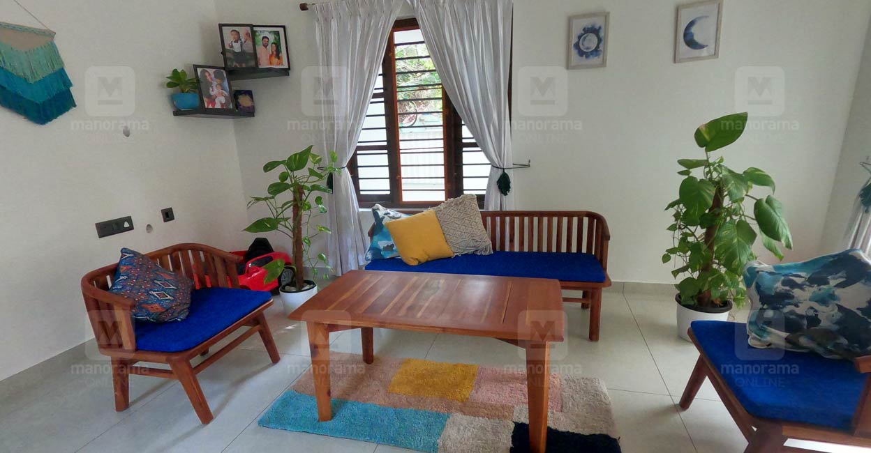 മുടക്കിയ കാശ് മുതലാണ്! അണുകുടുംബത്തിന് പറ്റിയ വീട്; വിഡിയോ