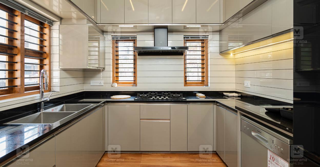 സമകാലിക ശൈലിയിൽ സുന്ദരഭവനം