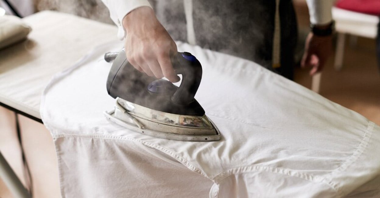 വസ്ത്രങ്ങൾ അയൺ ചെയ്യുമ്പോൾ ഈ തെറ്റുകൾ ഒഴിവാക്കാം; വൈദ്യുതി ലാഭിക്കാം