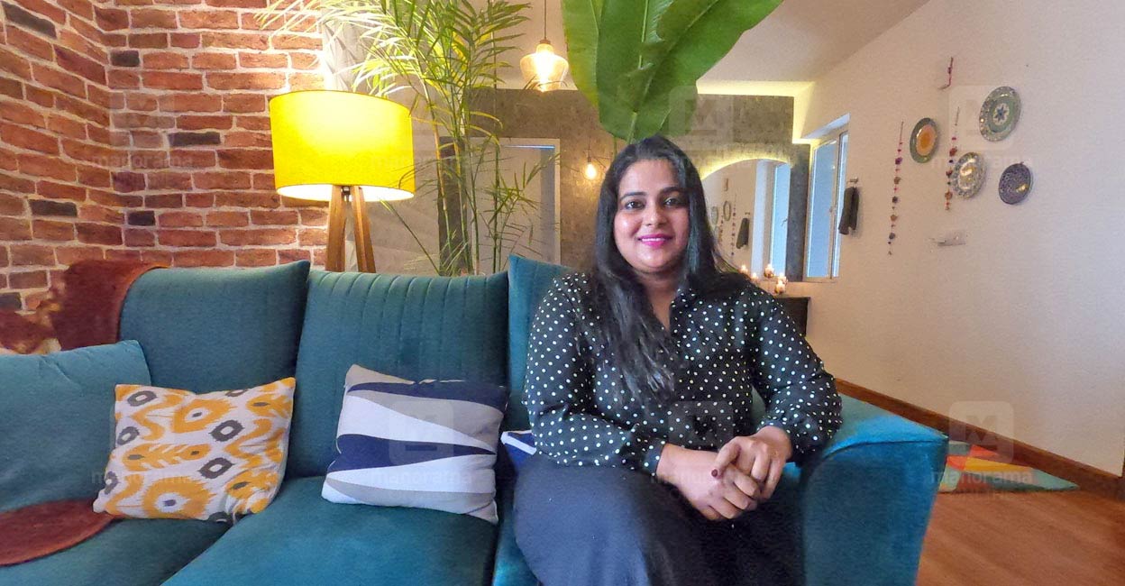 നടി ഫറ ഷിബ്‌ലയുടെ വീട്; വിഡിയോ | Fara Shibla |Homestyle |Manoramaonline ...